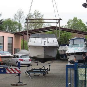 Bootslagerung und Hallenplätze für Sportboote bei Frankenboot